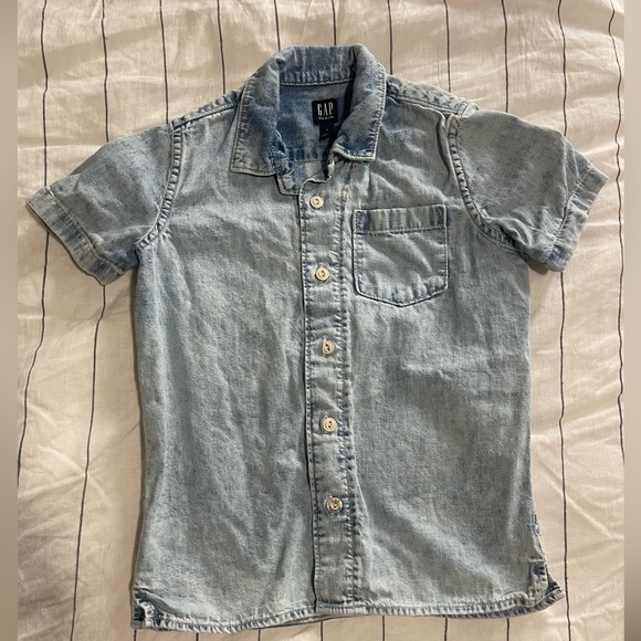 GAP | Shirts & Tops | Little Boy Gap Denim Button Up Shirt | Poshmark